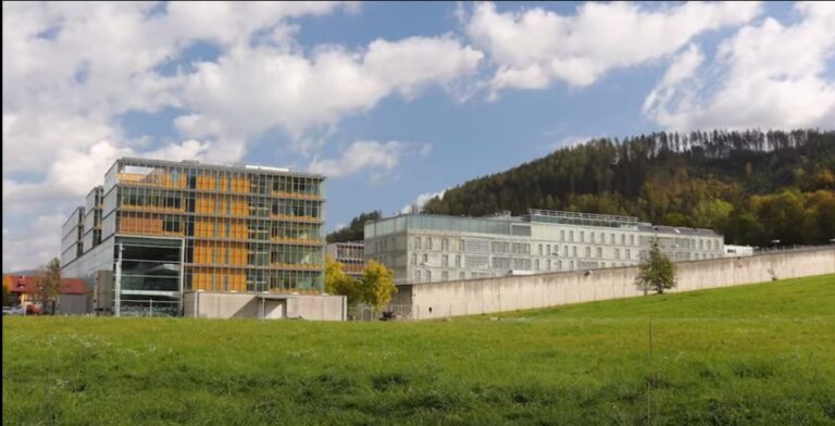 The Luxury Prisons Of The Ultra Rich – Crimestoriescollection