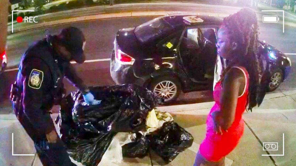 Cops Discover Bodies in Woman’s Trunk During Traffic Stop ...